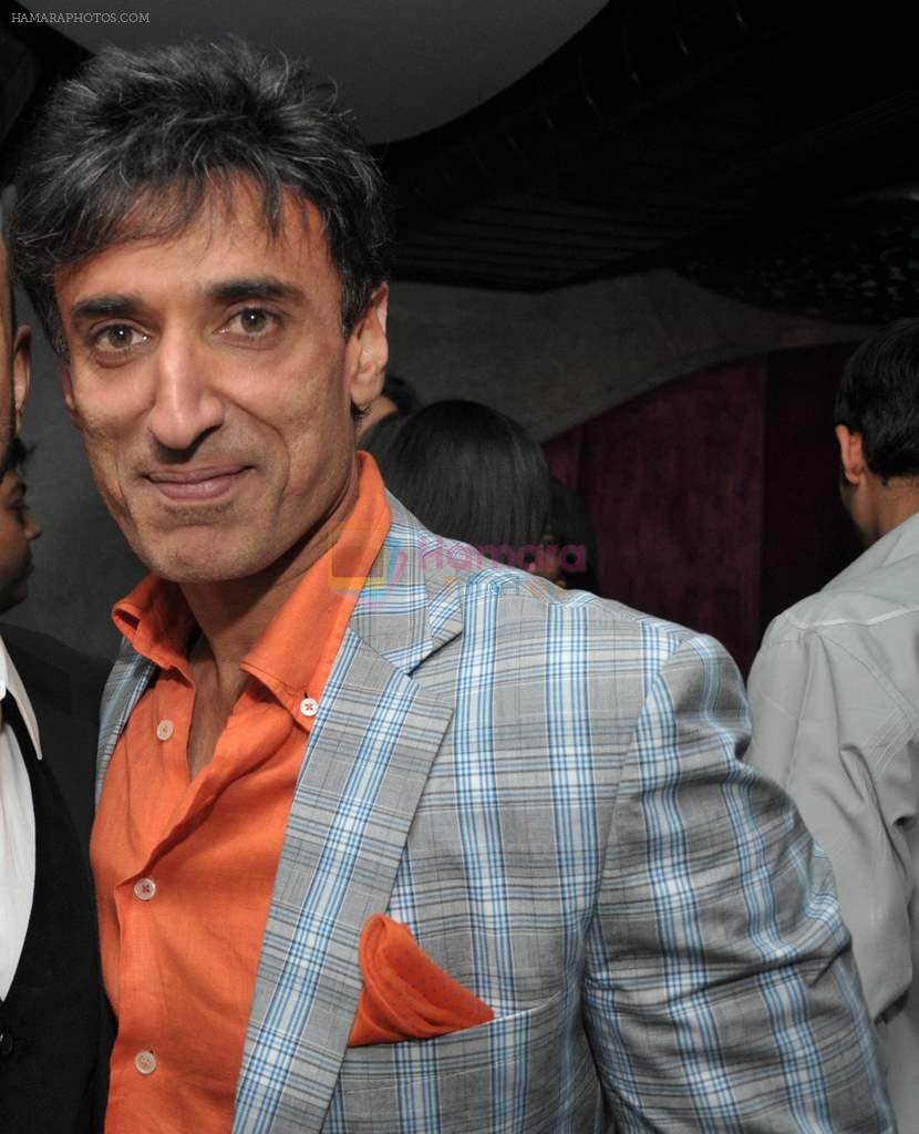 Rahul Dev at Reema Sen wedding reception in Mumbai on 25th March 2012 / 2012 Party Events ...